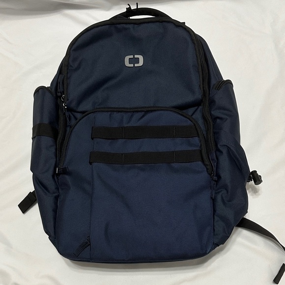 OGIO | Bags | Ogio Pace Pro 25 Backpack 27 Liters | Poshmark